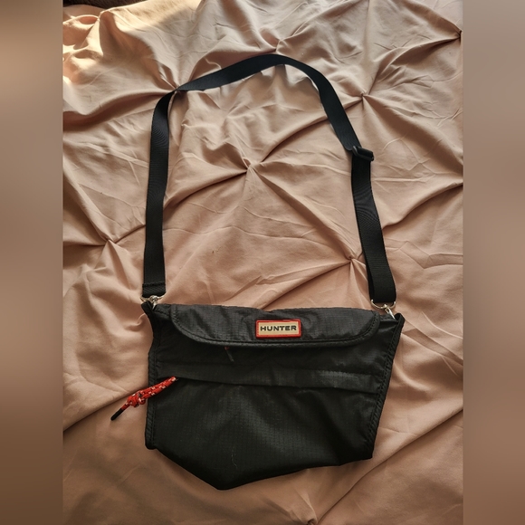 Hunter | Bags | Hunter Cross Body Bag | Poshmark